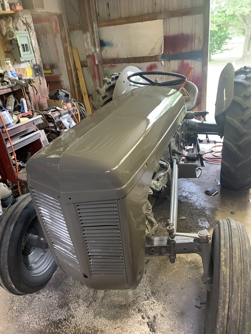 Ferguson paint color | Yesterday's Tractors Forums