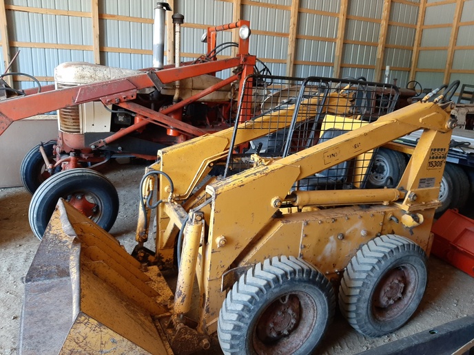 1530B Case Uniloader | Yesterday's Tractors Forums