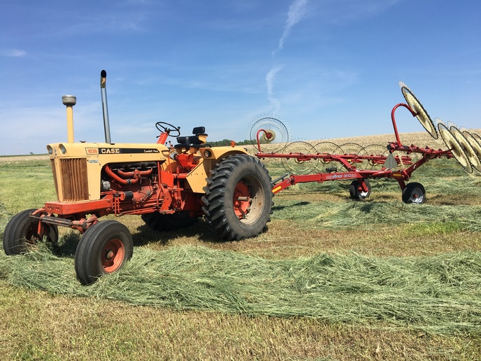 1030 straight pipe??? | Yesterday's Tractors Forums