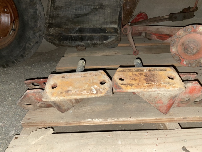 Ford Model 19-97 (Series 703) Loader rear mounting brack | Yesterday's ...