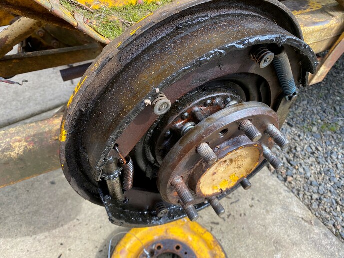 Oil on Brakes | Yesterday's Tractors Forums