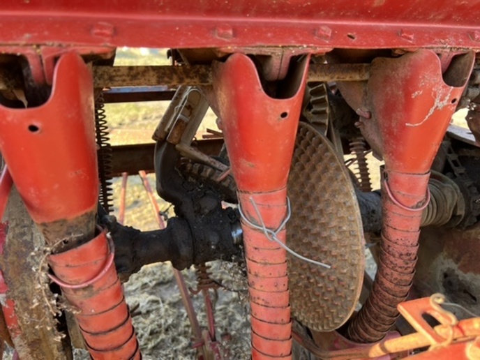 IH Grain Drill Settings Yesterday s Tractors ih-grain-drill-settings-yesterday-s-tractors