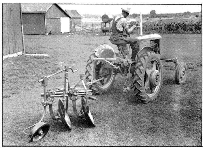 Eagle Hitch implement attachment | Yesterday's Tractors Forums