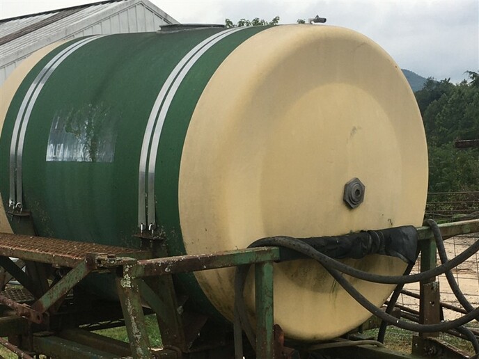 Fiberglass Sprayer Tank? | Yesterday's Tractors Forums