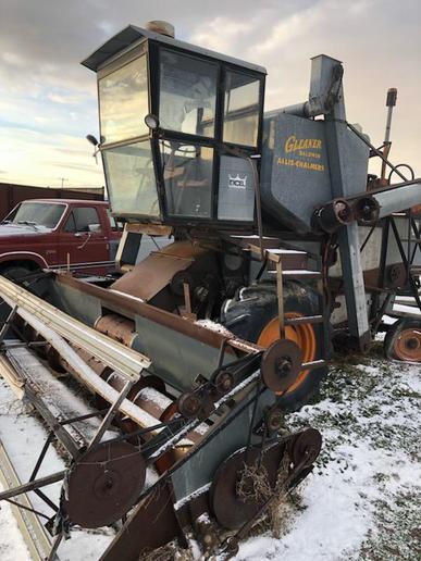 1950's early 60's Gleaner A combine | Yesterday's Tractors Forums