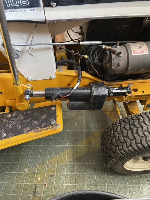 Actuator on the Cub Cadet | Yesterday's Tractors Forums