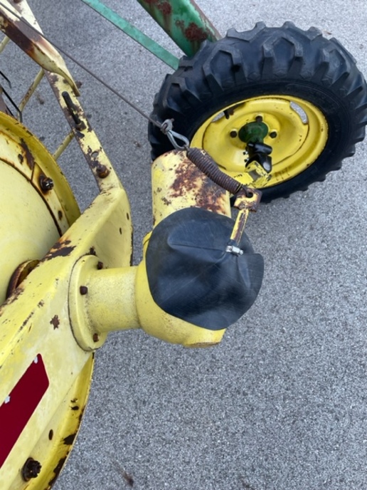 John Deere 660 Hay Rake Gearcase Lube | Yesterday's Tractors Forums