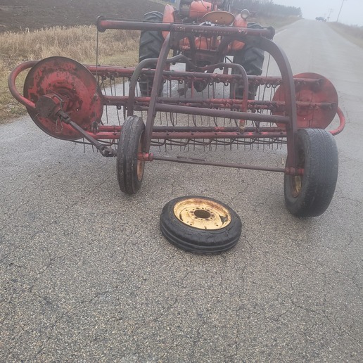 Massey Ferguson 36 rake | Yesterday's Tractors Forums