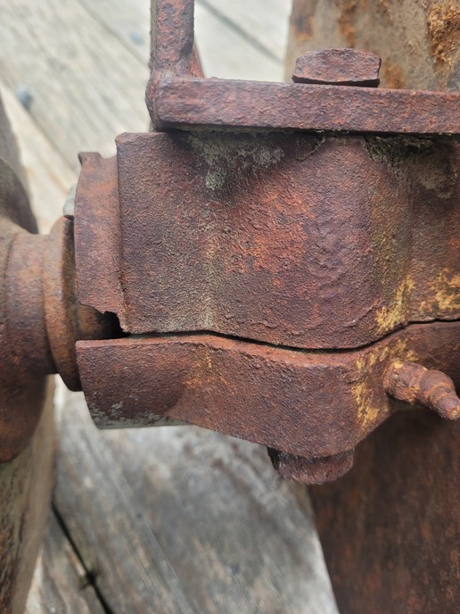 Old drag disk wooden bearings? | Yesterday's Tractors Forums