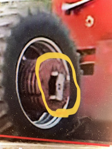 FarmAll m rear wheel weight brackets | Yesterday's Tractors Forums