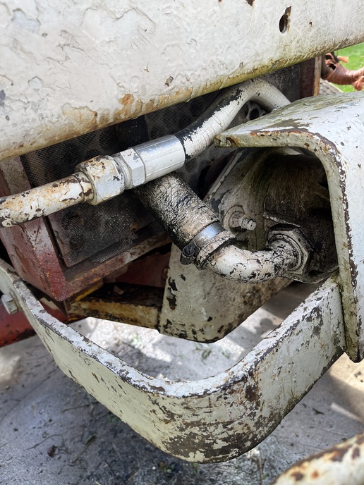 IH2000 loader hose to pump | Yesterday's Tractors Forums