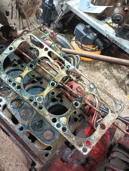 Coolant in oil pan | Yesterday's Tractors Forums