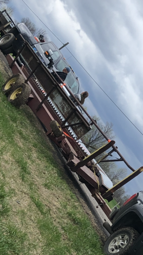 IH 50 self loading round bale wagon | Yesterday's Tractors Forums