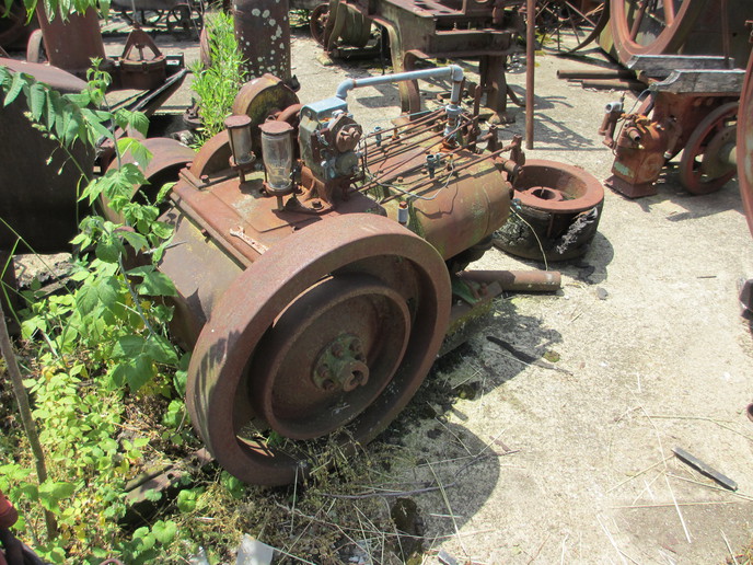 Waterloo Boy tractor engine question | Yesterday's Tractors Forums