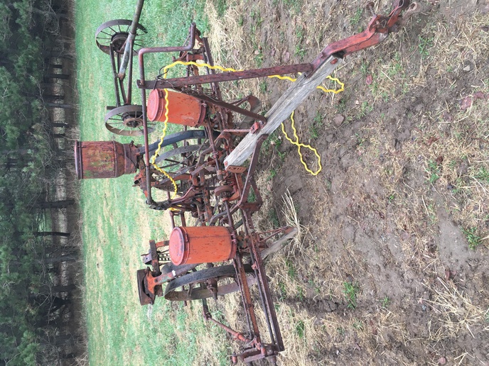 Case corn planter | Yesterday's Tractors Forums