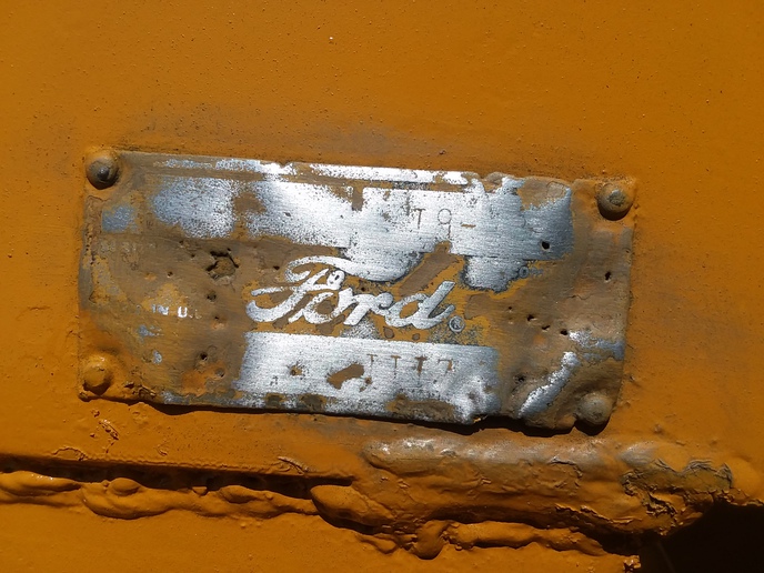 looking for seal kit for ford loader cylinder 1 5/8' rod | Yesterday's ...