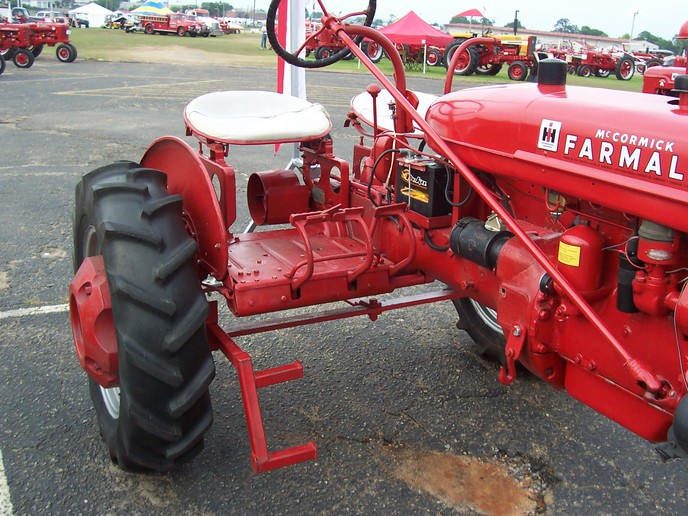 Farmall A or B Step | Yesterday's Tractors Forums