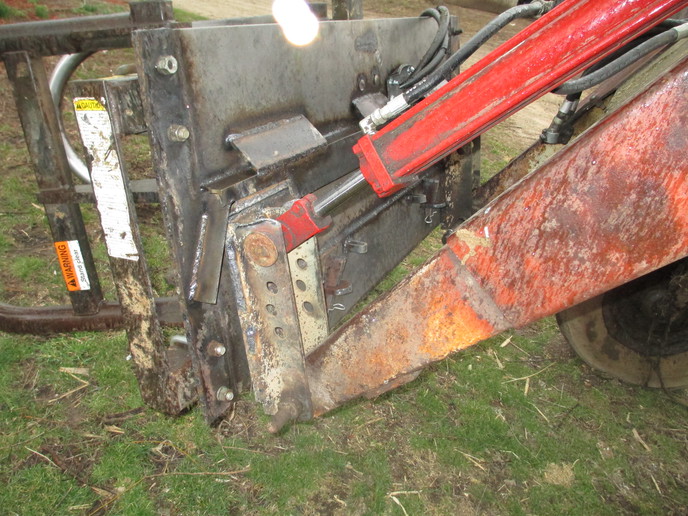 Farmhand 22 loader attachments | Yesterday's Tractors Forums