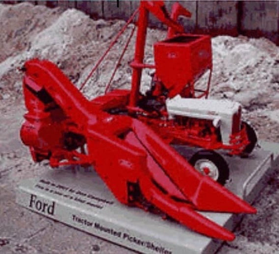 Ford corn picker | Yesterday's Tractors Forums