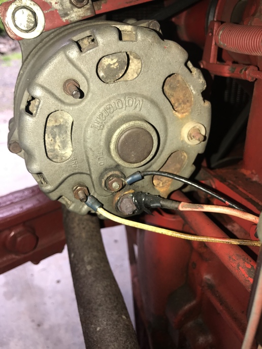 861 alternator wire glowing red | Yesterday's Tractors Forums