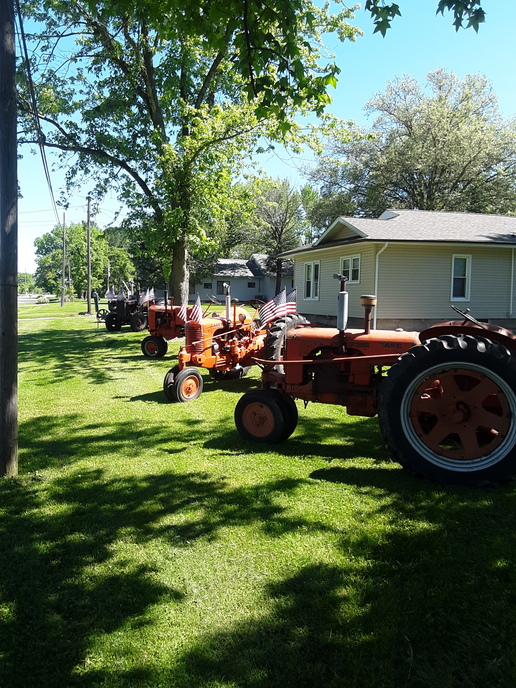 Case Memorial Day Display | Yesterday's Tractors Forums