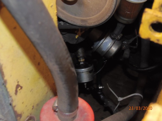 Ford CL40 engine oil pressure sending unit | Yesterday's Tractors Forums
